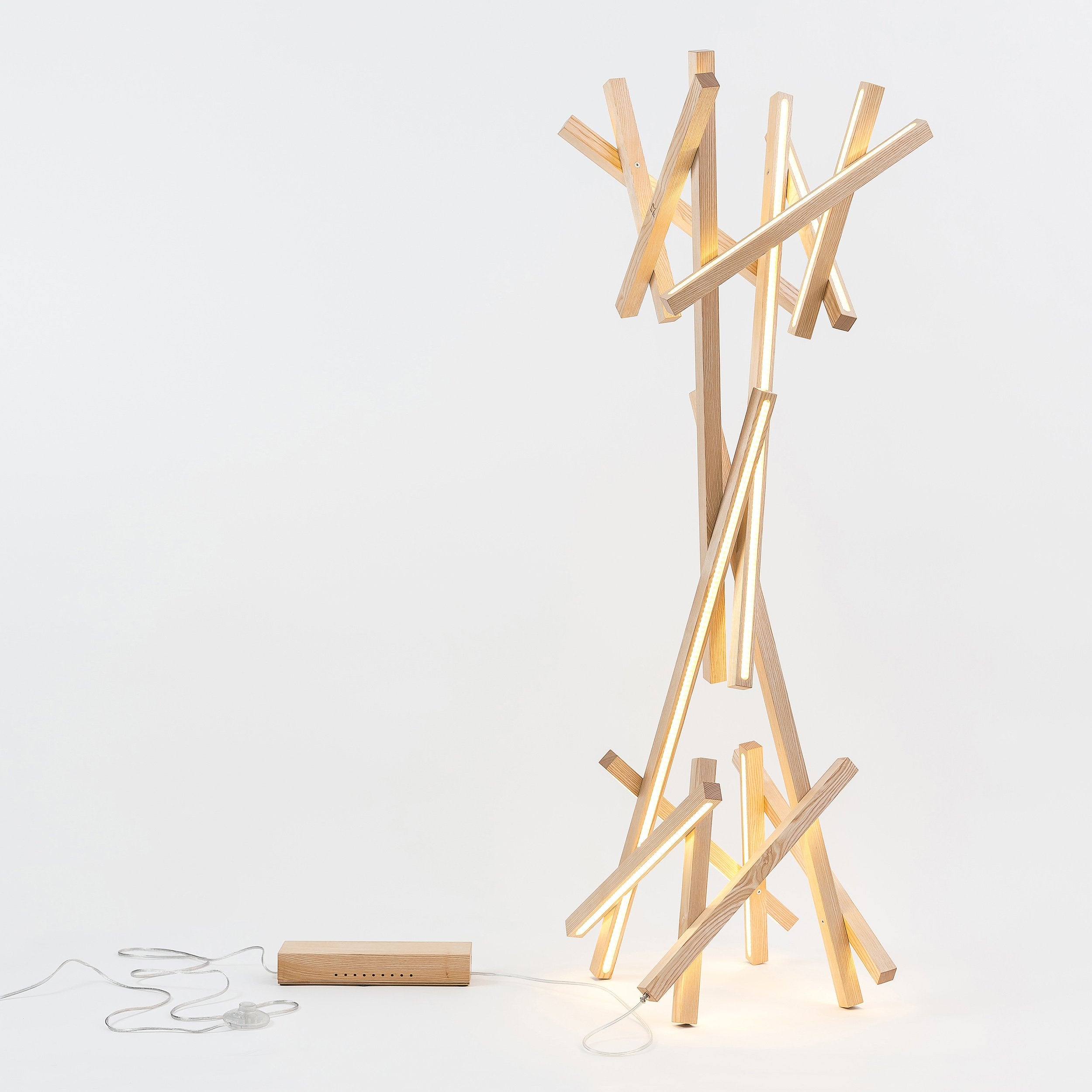 FLOOR LAMP GROOT – Next Level Design Studio